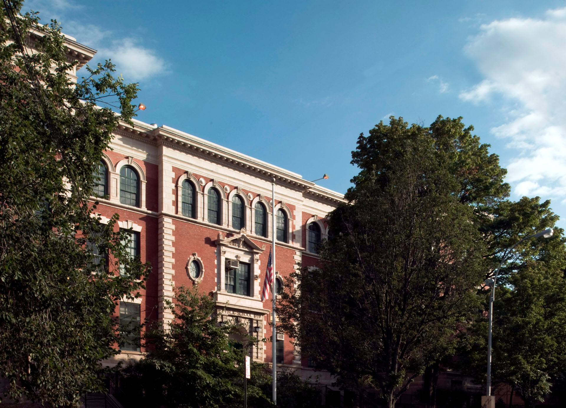 PS 84 Queens - Nelligan White Architects