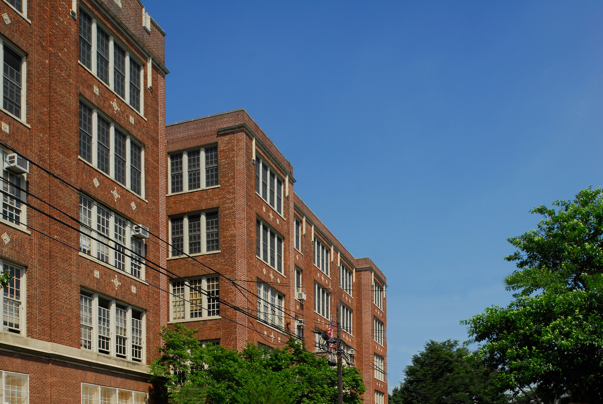 PS 19 Queens - Nelligan White Architects